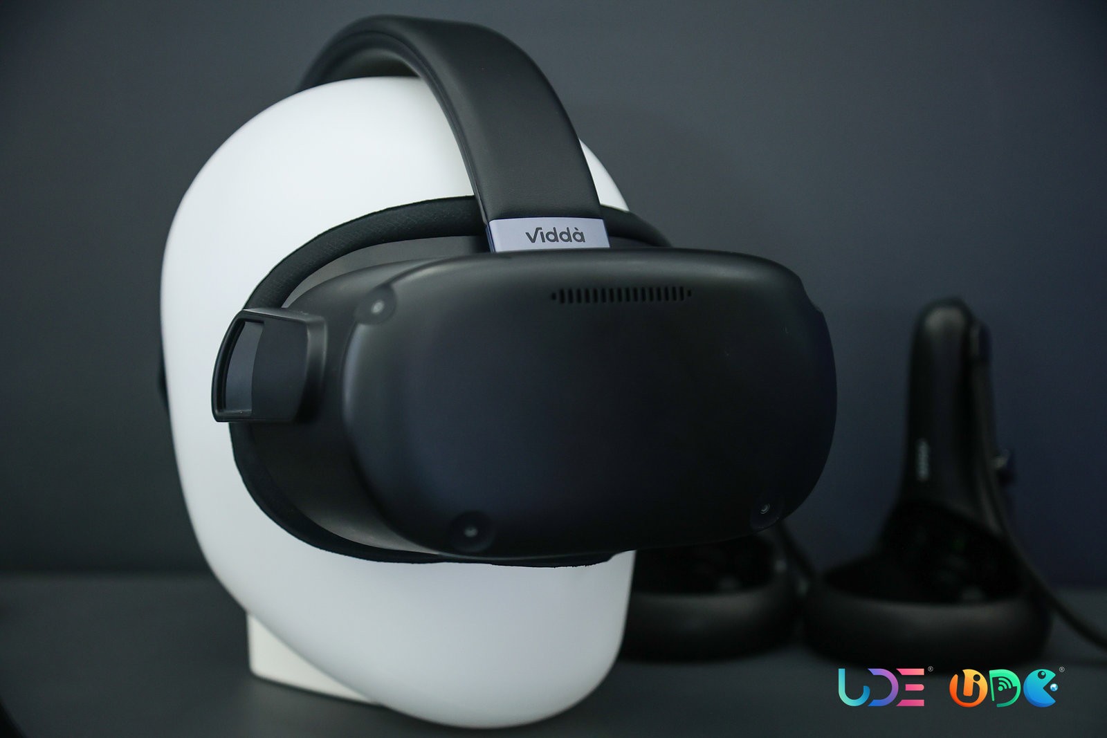 UDE023 - 第四届国际半导体显示博览会 - DoNews专题报道